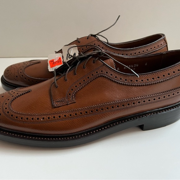 Florsheim | Shoes | Vintage Florsheim Imperial V Cleat 5 Nail Longwing ...
